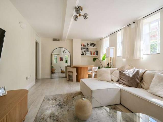 1 Bedroom Flat