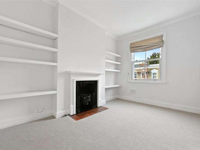 1 Bedroom Flat