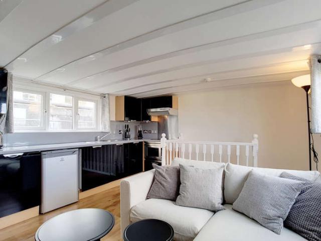 1 Bedroom Flat