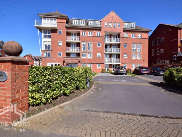 1 Bedroom Flat
