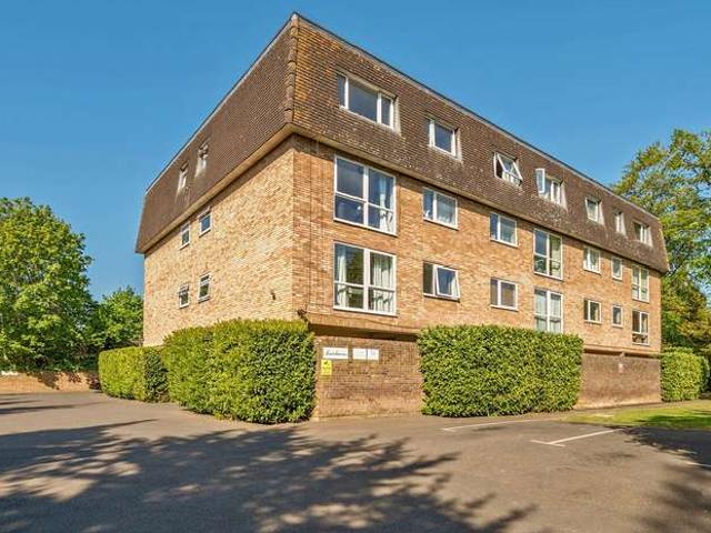 1 Bedroom Flat