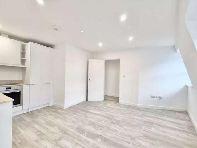 1 Bedroom Flat