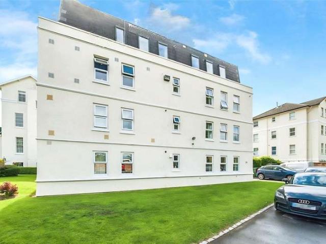 1 Bedroom Flat