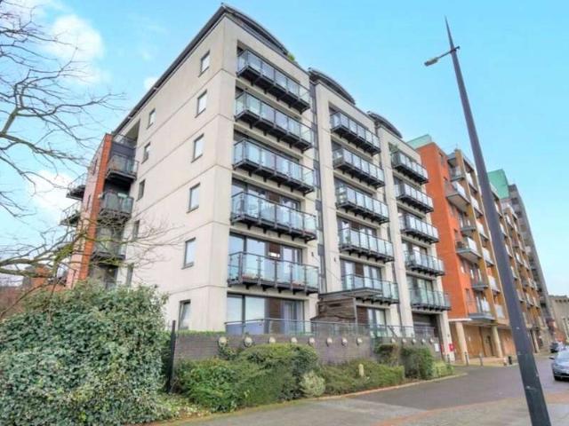 1 Bedroom Flat