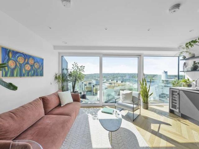 1 Bedroom Flat