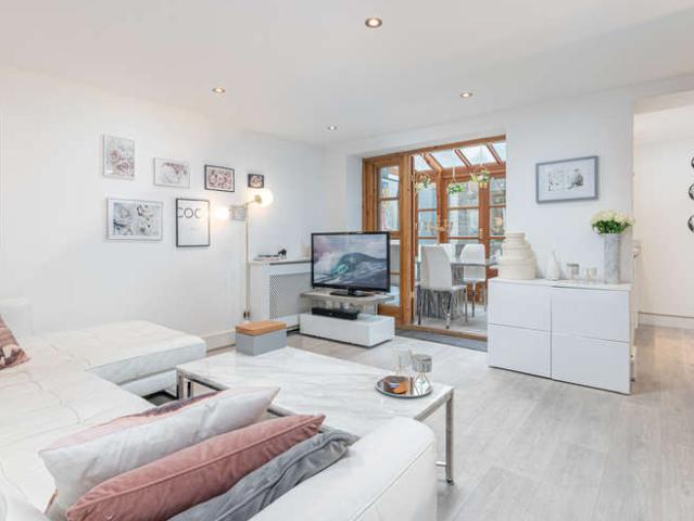1 Bedroom Flat
