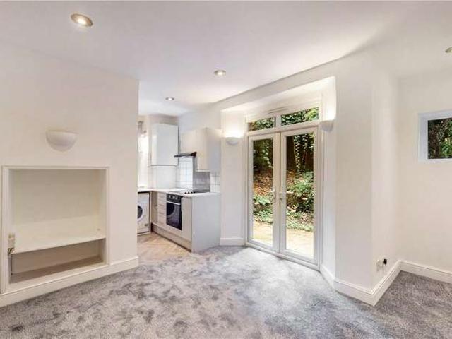 1 Bedroom Flat