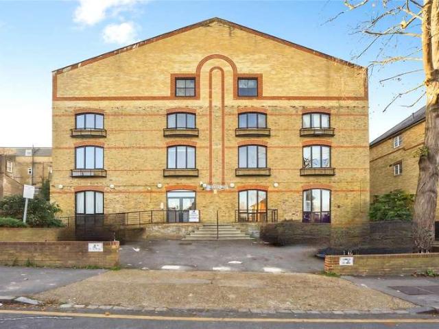 1 Bedroom Flat