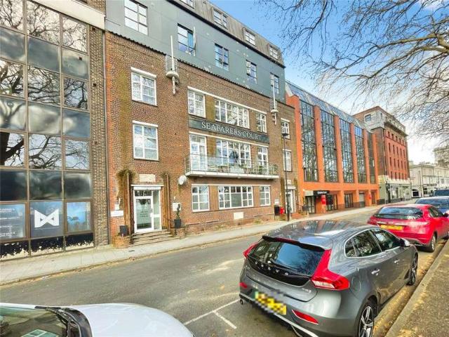 1 Bedroom Flat