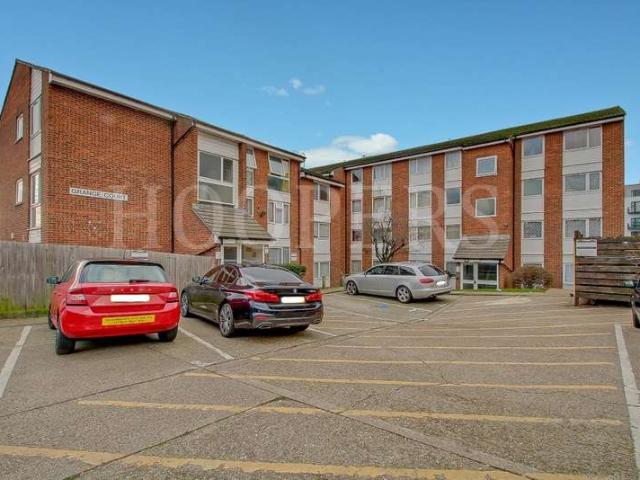 1 Bedroom Flat