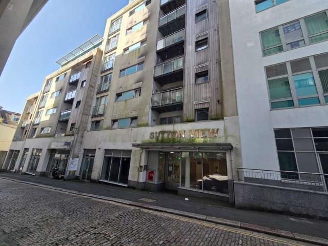 1 Bedroom Flat