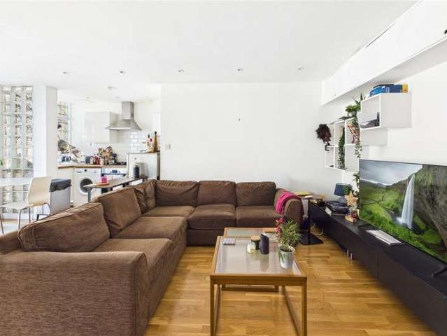 1 Bedroom Flat