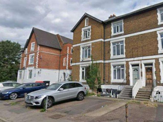 1 Bedroom Flat