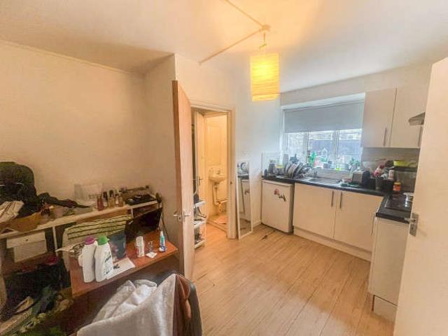 1 Bedroom Flat
