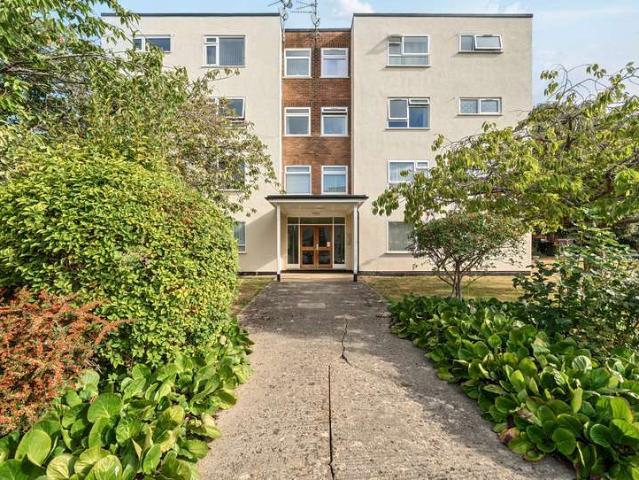 1 Bedroom Flat