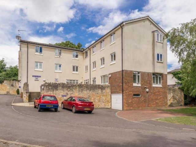 1 Bedroom Flat