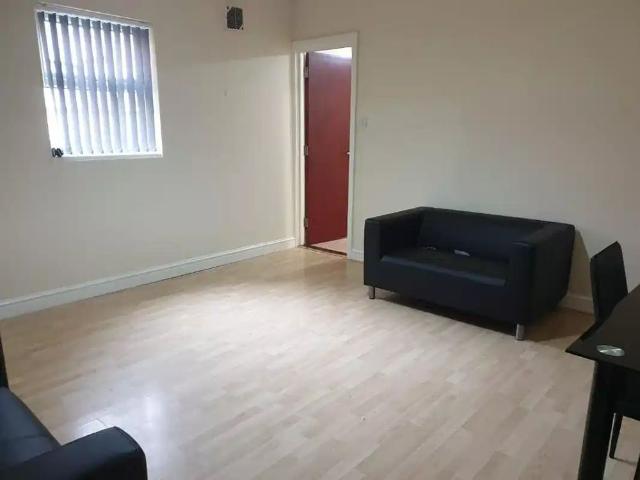 1 Bedroom Flat
