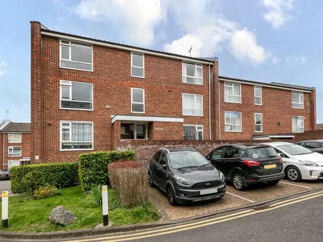 1 Bedroom Flat