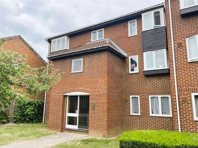 1 Bedroom Flat