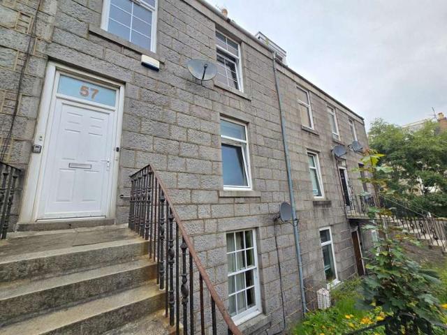1 Bedroom Flat