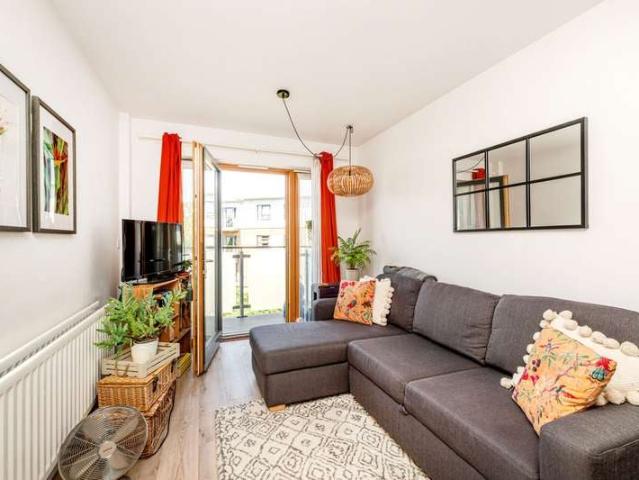 1 Bedroom Flat