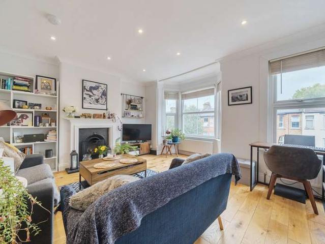 1 Bedroom Flat