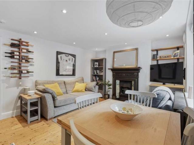 1 Bedroom Flat