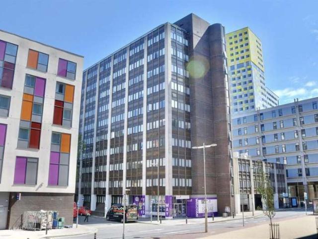 1 Bedroom Flat