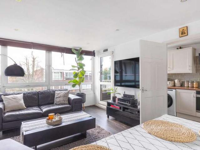 1 Bedroom Flat