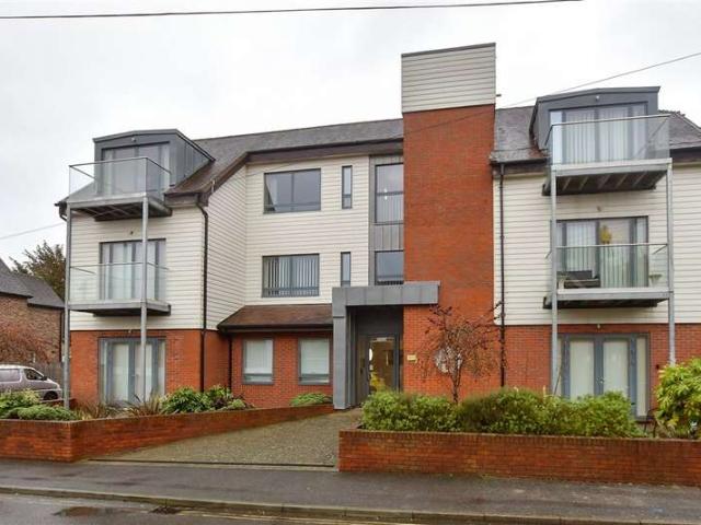2 Bedroom Flat