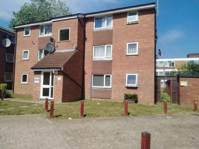 1 Bedroom Flat