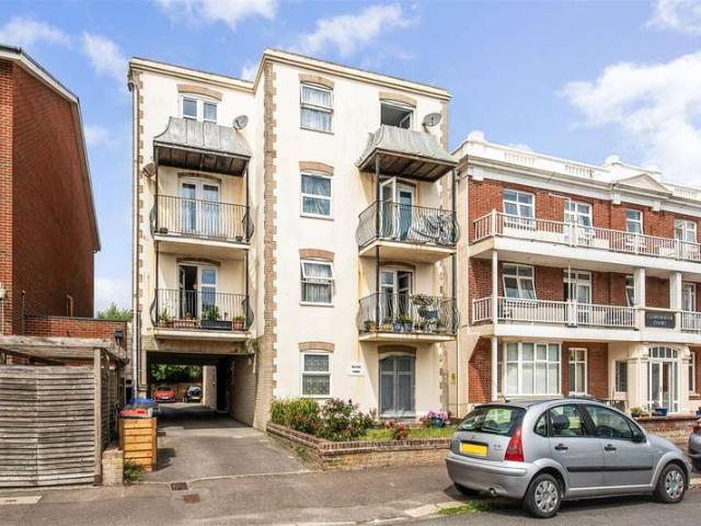 1 Bedroom Flat