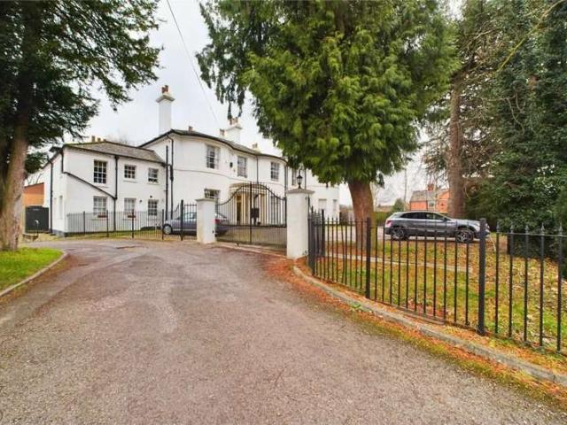 1 Bedroom Flat