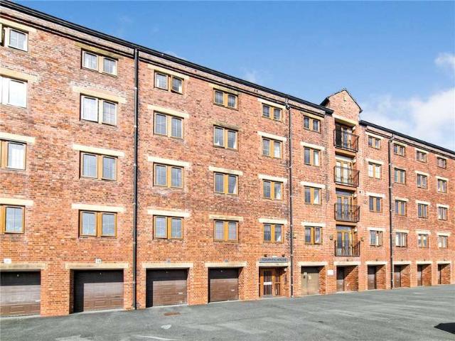 1 Bedroom Flat