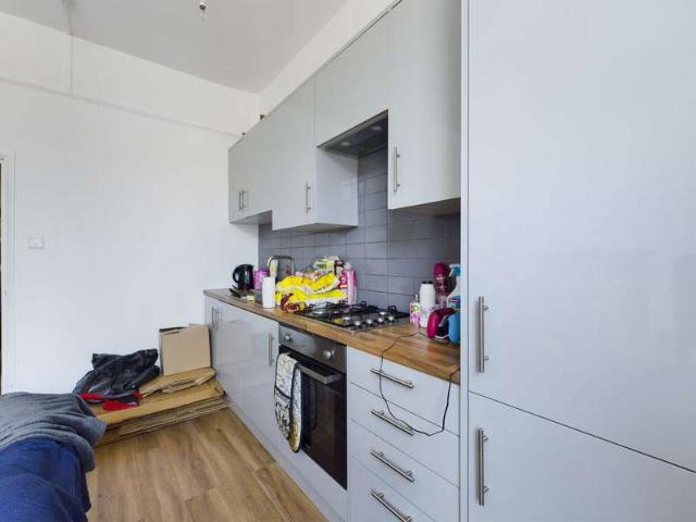 1 Bedroom Flat