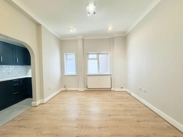 1 Bedroom Flat