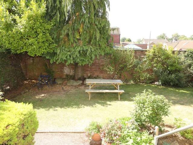 1 Bedroom Flat
