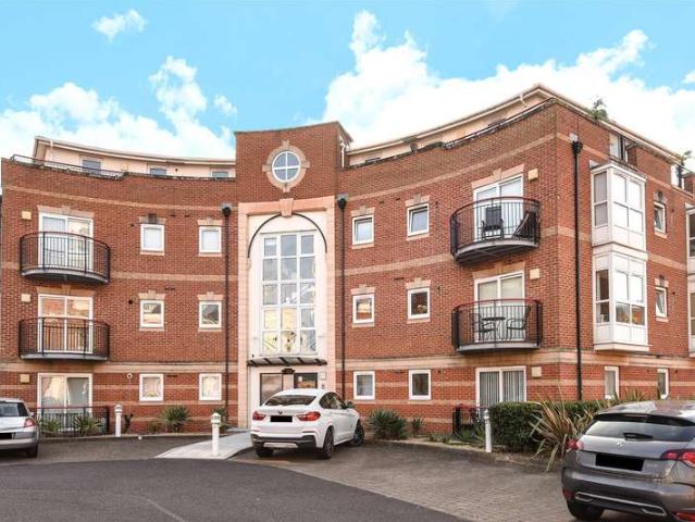 1 Bedroom Flat