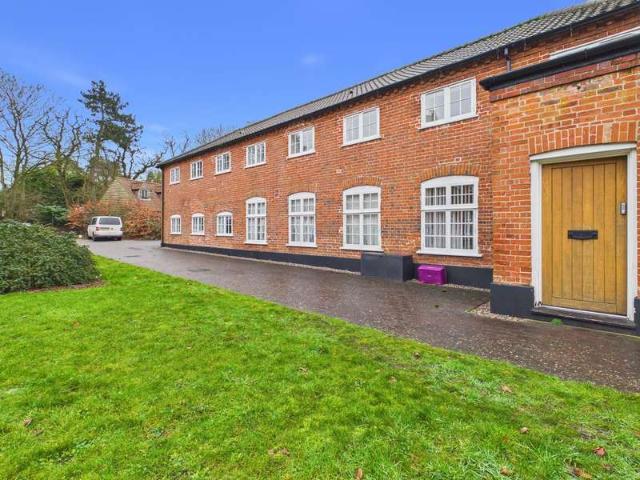 1 Bedroom Flat
