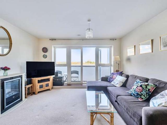 1 Bedroom Flat