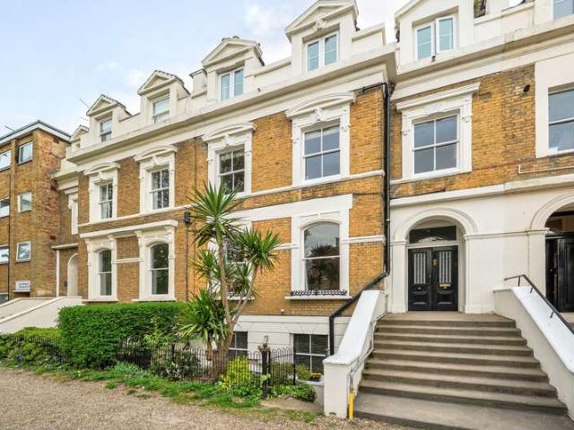 1 Bedroom Flat