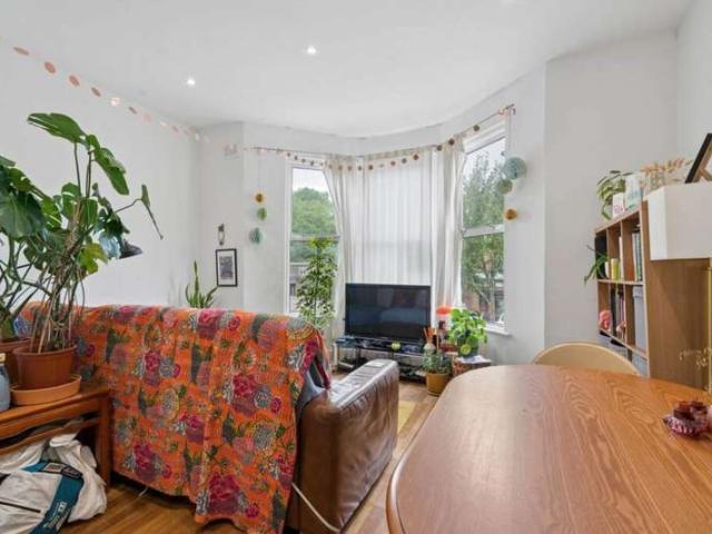 1 Bedroom Flat