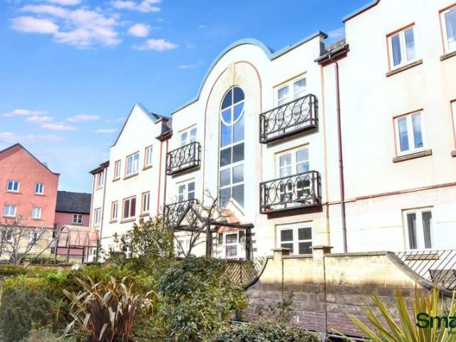 1 Bedroom Flat