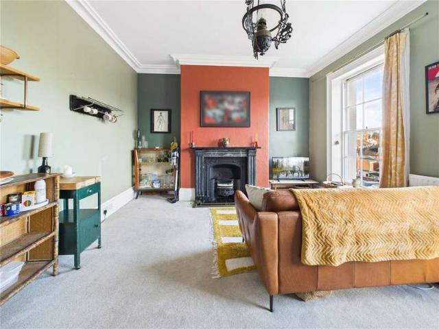 1 Bedroom Flat