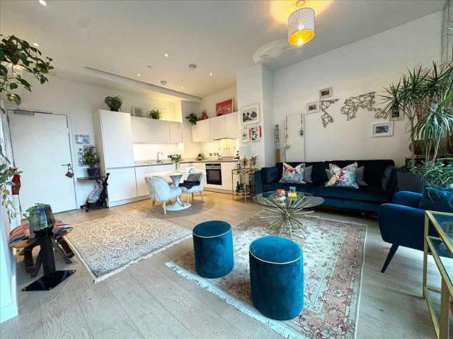 1 Bedroom Flat