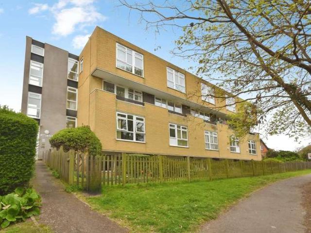 1 Bedroom Flat