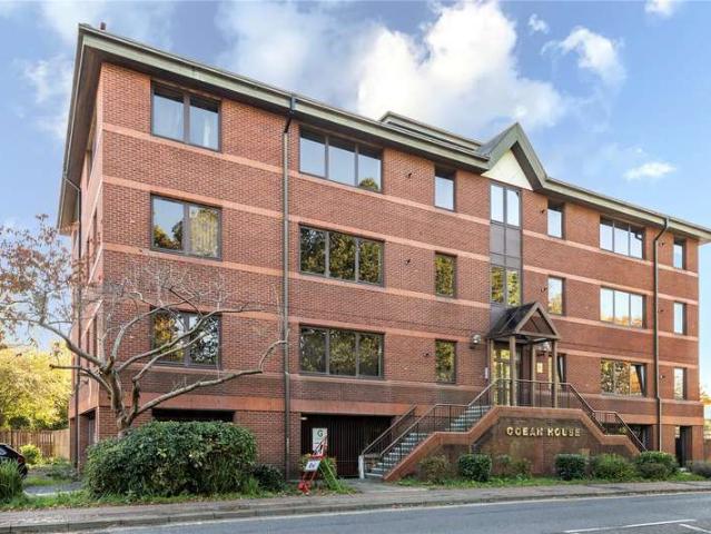 1 Bedroom Flat