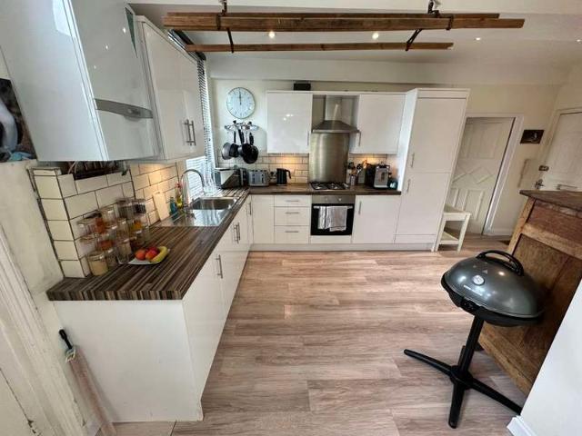 1 Bedroom Flat