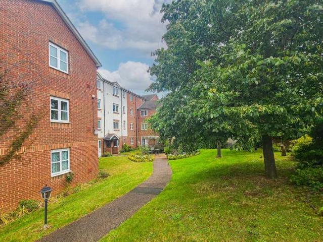 1 Bedroom Flat