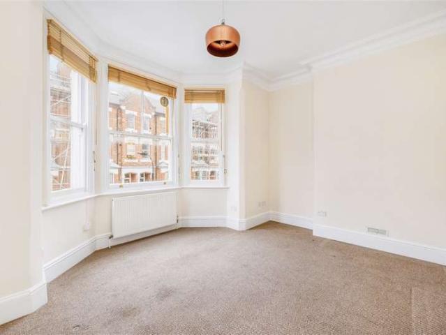 1 Bedroom Flat